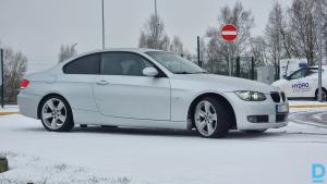 Grey BMW 320 2008 in Riga, with an engine capacity of 2.00 L and mileage of 141 thousand km for 7400 €, photo 4 on AUTOMOTO.COM.LV