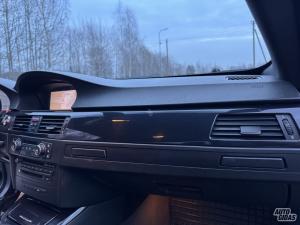 Pelēks BMW 320 2008 Viļņa, ar dzinēja tilpumu 2.00 L un nobraukumu 340 tūkst. km par 6300 €, foto 14 vietnē AUTOMOTO.COM.LV