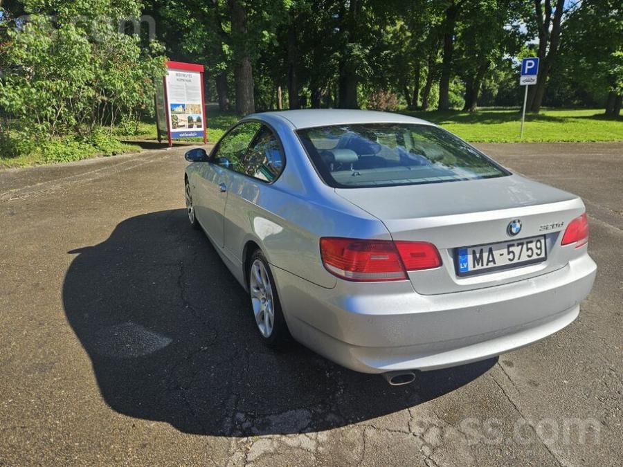 Pelēks BMW 320 2008 Bauska, ar dzinēja tilpumu 2.00 L un nobraukumu 447 tūkst. km par 5000 €, foto 4 vietnē AUTOMOTO.COM.LV