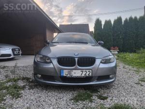 Pelēks BMW 320 2008 Daugavpils, ar dzinēja tilpumu 2.00 L un nobraukumu 368 tūkst. km par 5850 €, foto  vietnē AUTOMOTO.COM.LV
