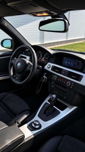Grey BMW 320 2008 in Vilnius, with an engine capacity of 0.00 L and mileage of 380 thousand km for 6800 €, photo 9 on AUTOMOTO.COM.LV