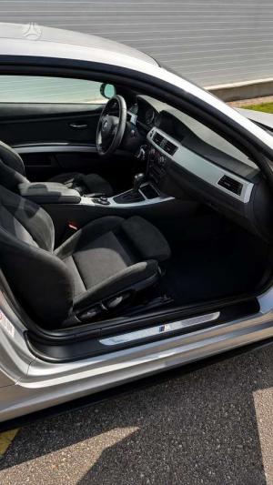 Grey BMW 320 2008 in Vilnius, with an engine capacity of 0.00 L and mileage of 380 thousand km for 6800 €, photo 12 on AUTOMOTO.COM.LV