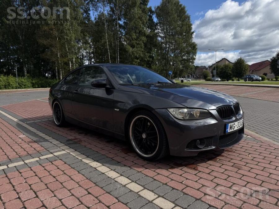 Pelēks BMW 320 2008 Rīga, ar dzinēja tilpumu 2.00 L un nobraukumu 301 tūkst. km par 4900 €, foto 1 vietnē AUTOMOTO.COM.LV