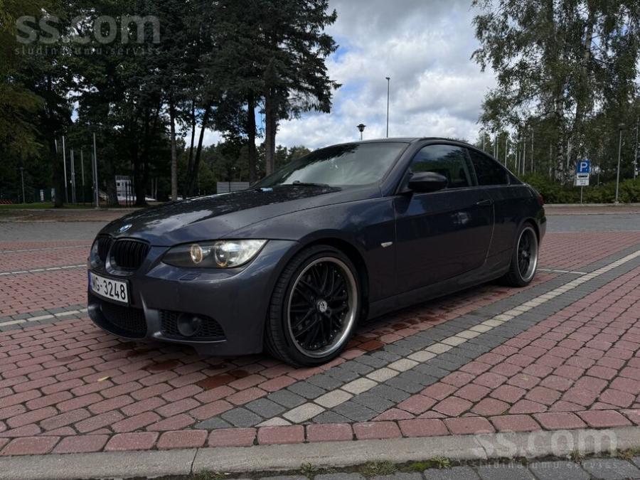 Pelēks BMW 320 2008 Rīga, ar dzinēja tilpumu 2.00 L un nobraukumu 301 tūkst. km par 4900 €, foto 4 vietnē AUTOMOTO.COM.LV