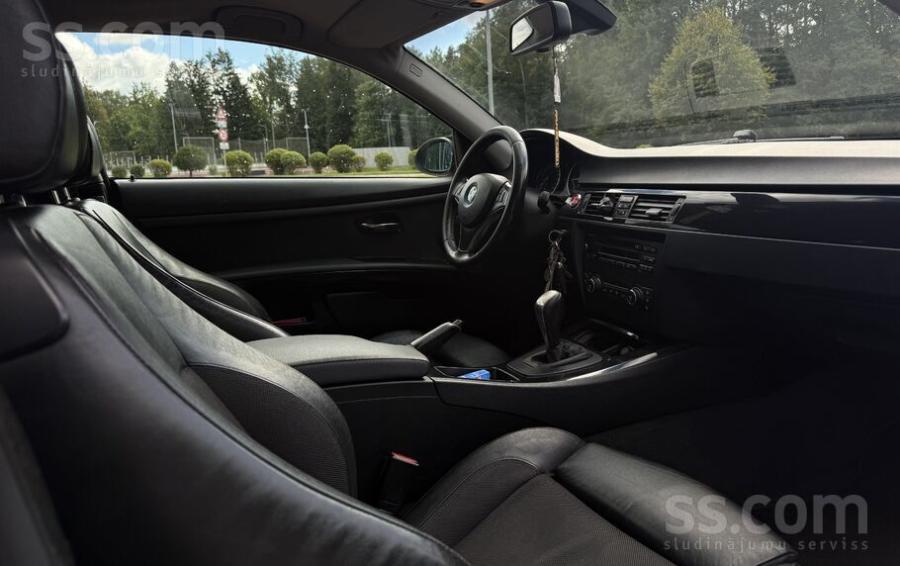 Pelēks BMW 320 2008 Rīga, ar dzinēja tilpumu 2.00 L un nobraukumu 301 tūkst. km par 4900 €, foto 7 vietnē AUTOMOTO.COM.LV
