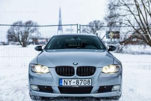 Pelēks BMW 320 2009 Rīga, ar dzinēja tilpumu 2.00 L un nobraukumu 288 tūkst. km par 6290 €, foto 3 vietnē AUTOMOTO.COM.LV