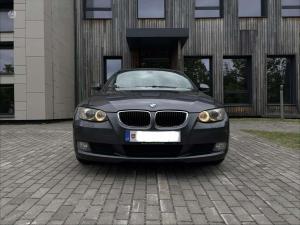 Pelēks BMW 320 2009 Viļņa, ar dzinēja tilpumu 2.00 L un nobraukumu 202 tūkst. km par 5600 €, foto 3 vietnē AUTOMOTO.COM.LV