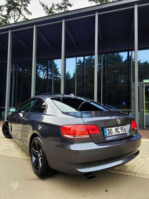 Grey BMW 320 2009 in Kaisiadorys, with an engine capacity of 2.00 L and mileage of 321 thousand km for 6250 €, photo 4 on AUTOMOTO.COM.LV