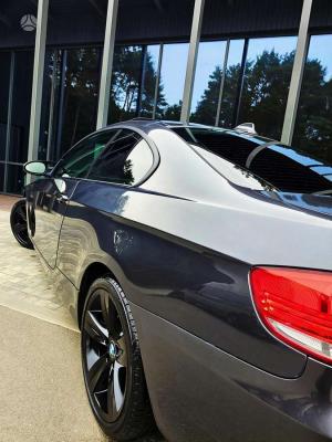 Grey BMW 320 2009 in Kaisiadorys, with an engine capacity of 2.00 L and mileage of 321 thousand km for 6250 €, photo 8 on AUTOMOTO.COM.LV
