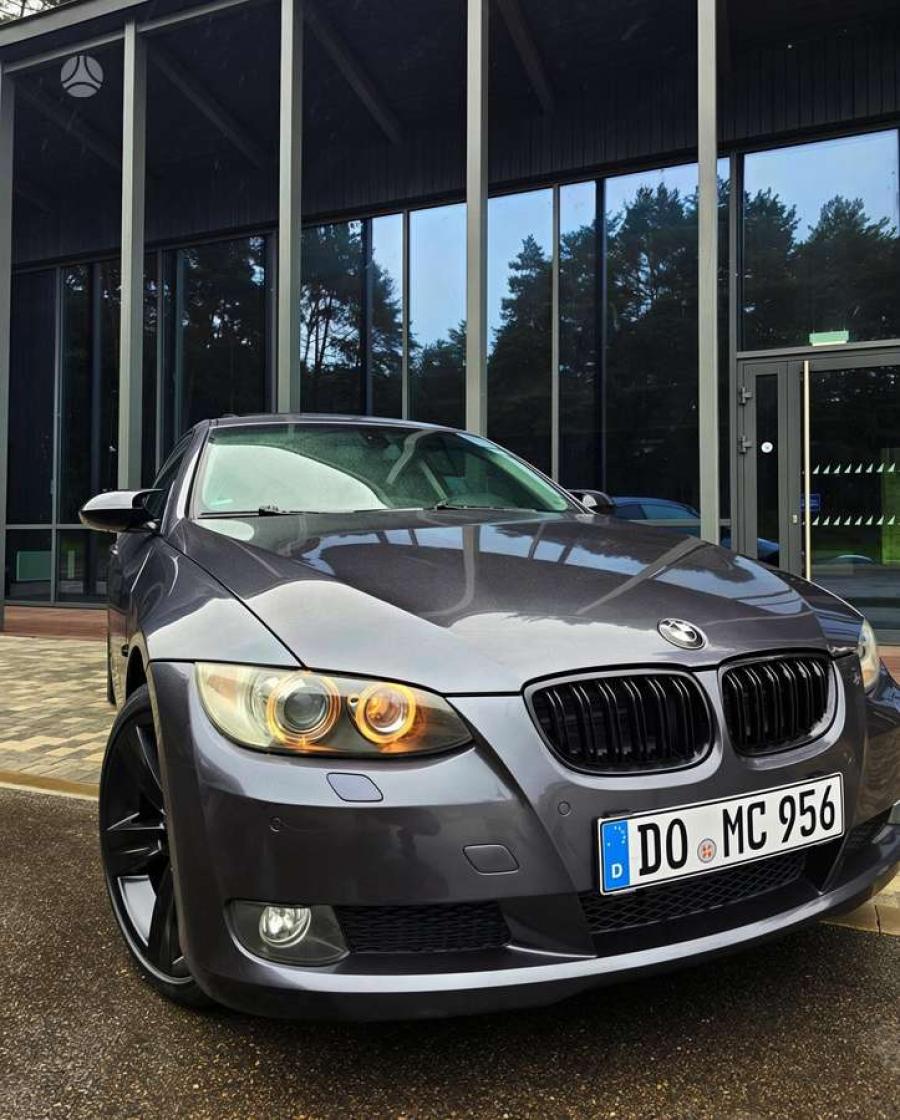 Grey BMW 320 2009 in Kaisiadorys, with an engine capacity of 2.00 L and mileage of 321 thousand km for 6250 €, photo 11 on AUTOMOTO.COM.LV