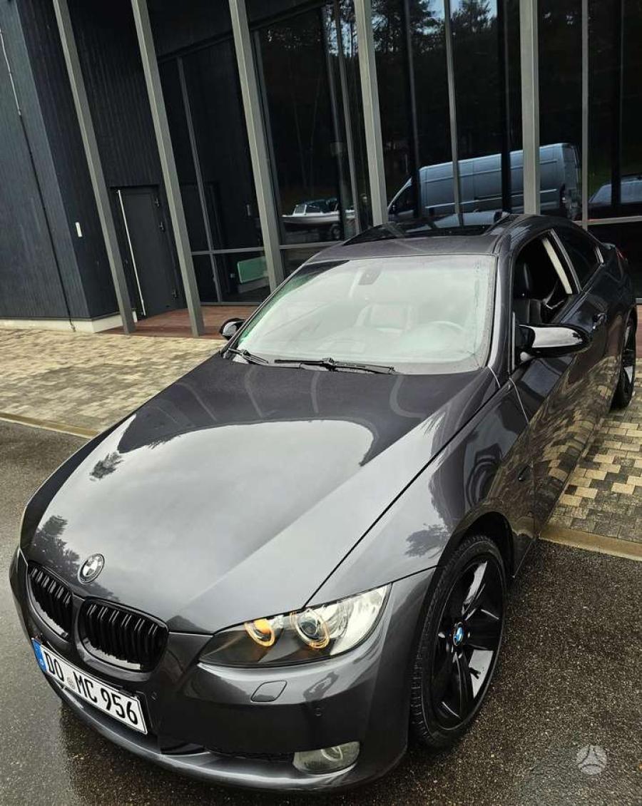 Grey BMW 320 2009 in Kaisiadorys, with an engine capacity of 2.00 L and mileage of 321 thousand km for 6250 €, photo 23 on AUTOMOTO.COM.LV