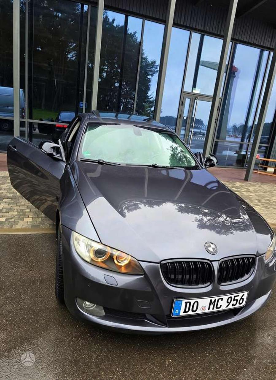 Grey BMW 320 2009 in Kaisiadorys, with an engine capacity of 2.00 L and mileage of 321 thousand km for 6250 €, photo 36 on AUTOMOTO.COM.LV