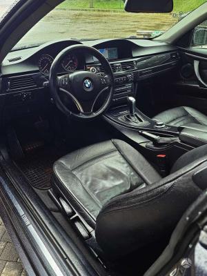 Grey BMW 320 2009 in Kaisiadorys, with an engine capacity of 2.00 L and mileage of 321 thousand km for 6250 €, photo 42 on AUTOMOTO.COM.LV