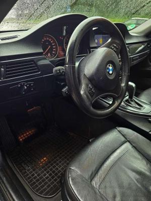 Grey BMW 320 2009 in Kaisiadorys, with an engine capacity of 2.00 L and mileage of 321 thousand km for 6250 €, photo 47 on AUTOMOTO.COM.LV