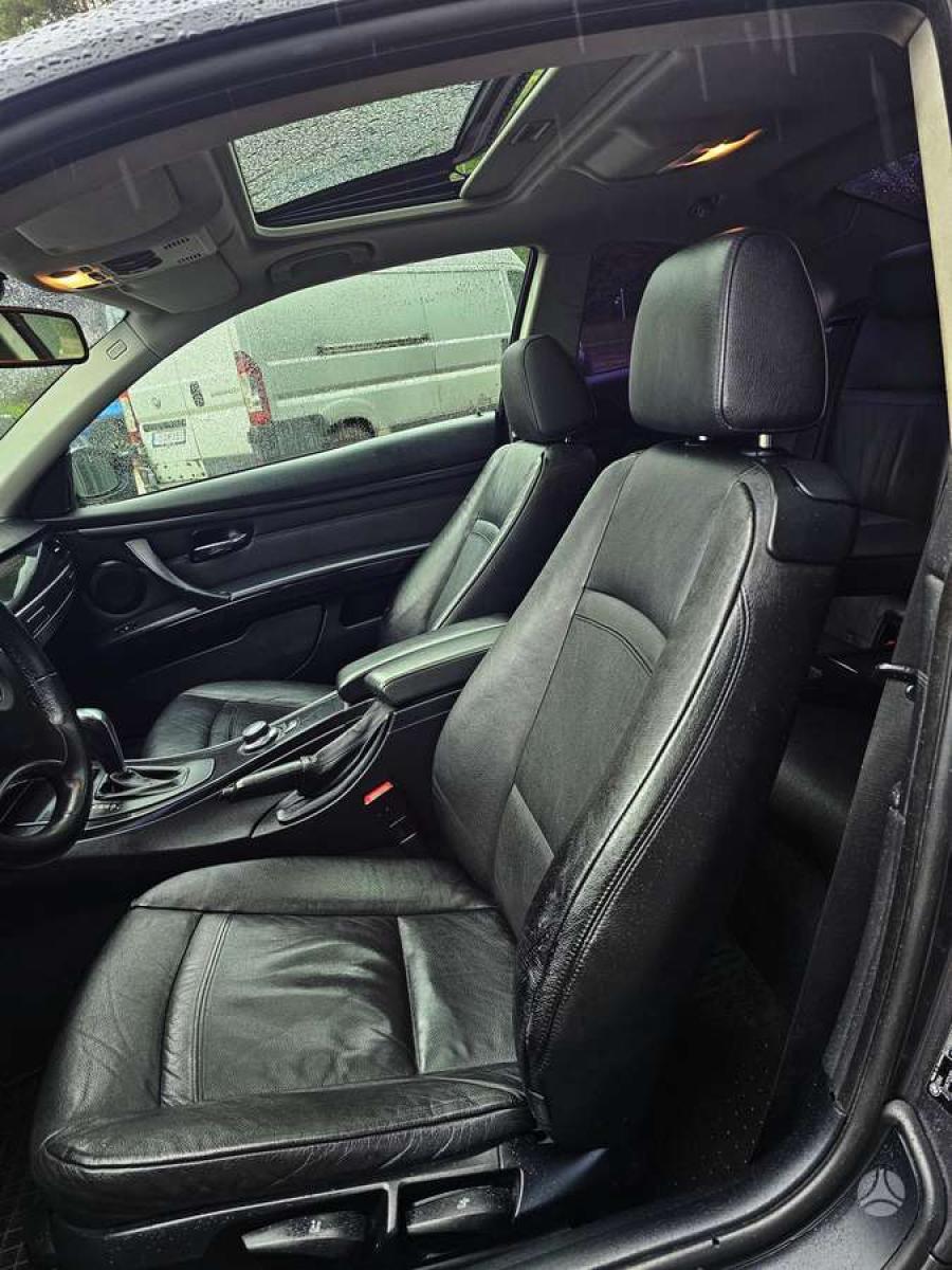 Grey BMW 320 2009 in Kaisiadorys, with an engine capacity of 2.00 L and mileage of 321 thousand km for 6250 €, photo 50 on AUTOMOTO.COM.LV