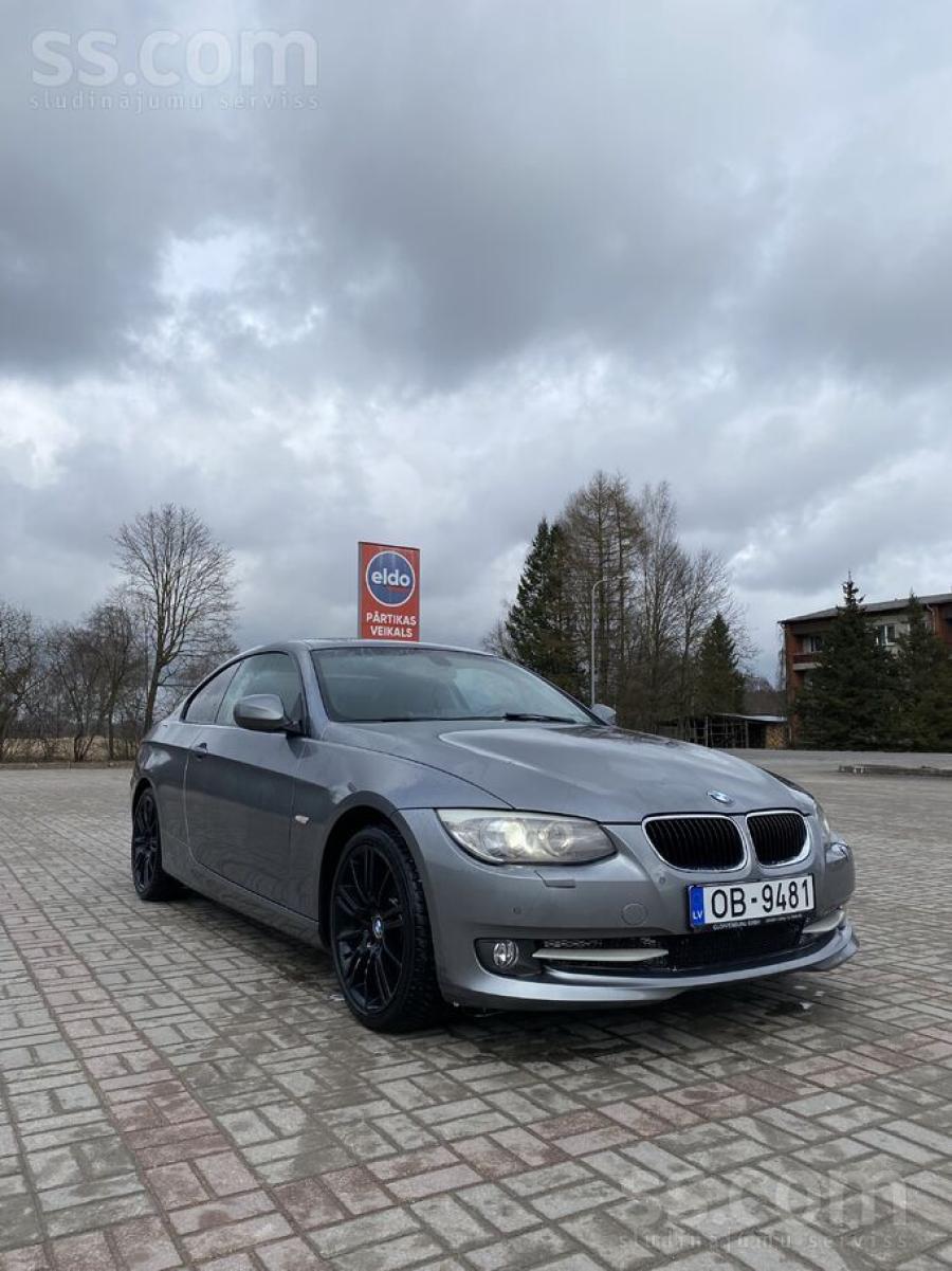 Pelēks BMW 320 2010 Tukums, ar dzinēja tilpumu 2.00 L un nobraukumu 288 tūkst. km par 6700 €, foto 1 vietnē AUTOMOTO.COM.LV