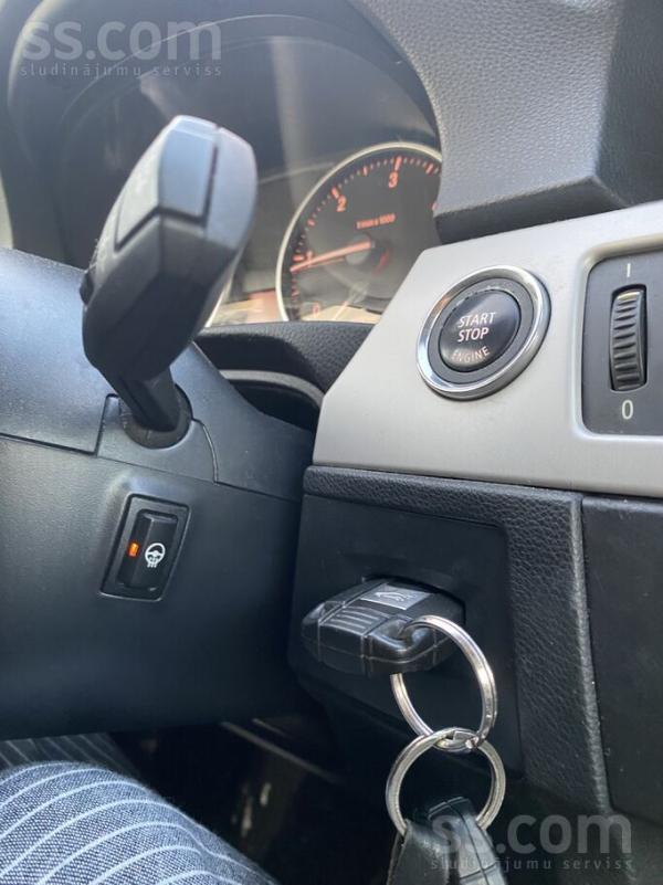 Pelēks BMW 320 2010 Tukums, ar dzinēja tilpumu 2.00 L un nobraukumu 288 tūkst. km par 6700 €, foto 4 vietnē AUTOMOTO.COM.LV