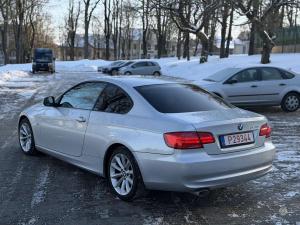 Grey BMW 320 2010 in Siauliai, with an engine capacity of 2.00 L and mileage of 312 thousand km for 6250 €, photo 8 on AUTOMOTO.COM.LV