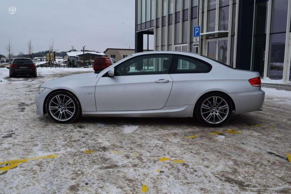 Pelēks BMW 320 2010 Viļņa, ar dzinēja tilpumu 2.00 L un nobraukumu 258 tūkst. km par 6650 €, foto 8 vietnē AUTOMOTO.COM.LV