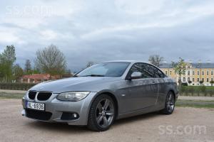 Grey BMW 320 2010 in Jelgava, with an engine capacity of 2.00 L and mileage of 289 thousand km for 10000 €, photo 4 on AUTOMOTO.COM.LV