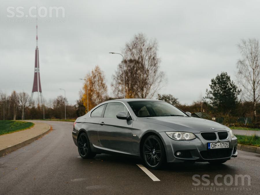 Pelēks BMW 320 2010 Rīga, ar dzinēja tilpumu 2.00 L un nobraukumu 278 tūkst. km par 7100 €, foto 1 vietnē AUTOMOTO.COM.LV