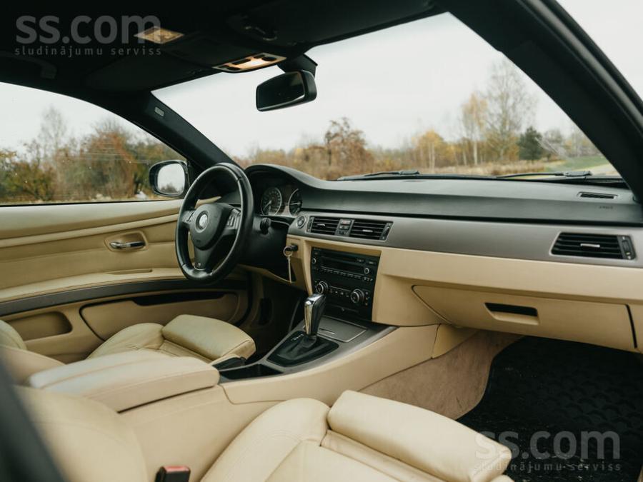 Pelēks BMW 320 2010 Rīga, ar dzinēja tilpumu 2.00 L un nobraukumu 278 tūkst. km par 7100 €, foto 11 vietnē AUTOMOTO.COM.LV