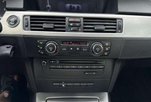 Grey BMW 320 2010 in Vilnius, with an engine capacity of 2.00 L and mileage of 286 thousand km for 5999 €, photo 11 on AUTOMOTO.COM.LV