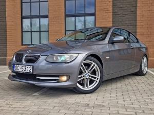 Pelēks BMW 320 2011 Rīga, ar dzinēja tilpumu 2.00 L un nobraukumu 240 tūkst. km par 7490 €, foto  vietnē AUTOMOTO.COM.LV