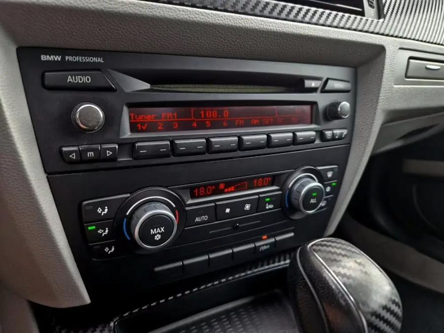 Grey BMW 320 2011 in Riga, with an engine capacity of 2.00 L and mileage of 240 thousand km for 7490 €, photo 12 on AUTOMOTO.COM.LV