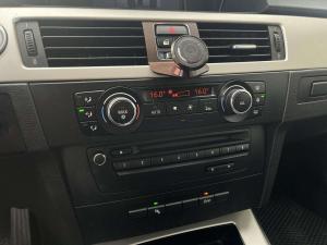 Grey BMW 320 2011 in Kaunas, with an engine capacity of 2.00 L and mileage of 278 thousand km for 5900 €, photo 16 on AUTOMOTO.COM.LV