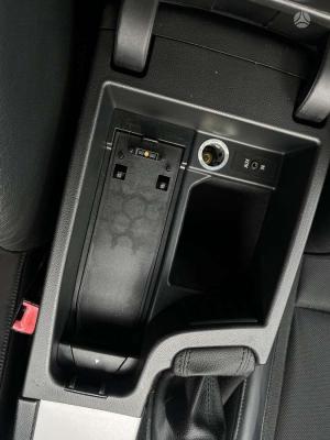 Grey BMW 320 2011 in Kaunas, with an engine capacity of 2.00 L and mileage of 278 thousand km for 5900 €, photo 19 on AUTOMOTO.COM.LV