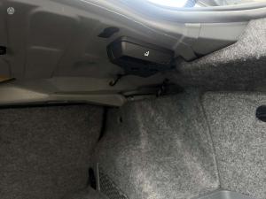 Grey BMW 320 2011 in Kaunas, with an engine capacity of 2.00 L and mileage of 278 thousand km for 5900 €, photo 25 on AUTOMOTO.COM.LV