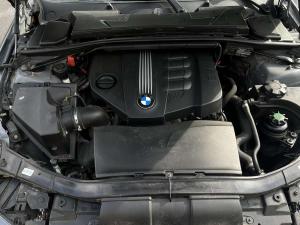 Grey BMW 320 2011 in Kaunas, with an engine capacity of 2.00 L and mileage of 278 thousand km for 5900 €, photo 28 on AUTOMOTO.COM.LV