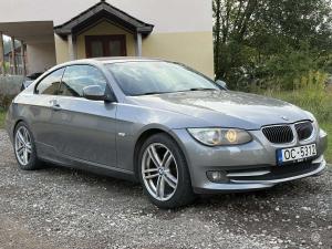 Grey BMW 320 2011 in Ukmerge, with an engine capacity of 2.00 L and mileage of 245 thousand km for 2900 €, photo  on AUTOMOTO.COM.LV