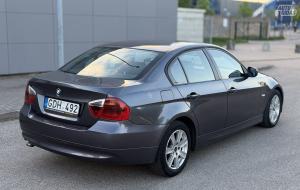 Grey BMW 320 2007 in Vilnius, with an engine capacity of 2.00 L and mileage of 318 thousand km for 1990 €, photo  on AUTOMOTO.COM.LV