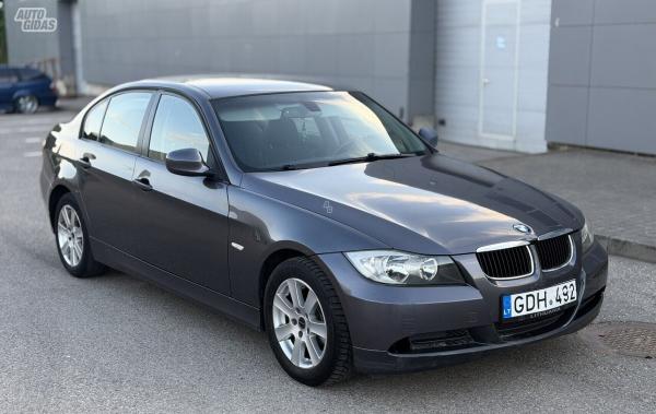 Grey BMW 320 2007 in Vilnius, with an engine capacity of 2.00 L and mileage of 318 thousand km for 1990 €, photo 3 on AUTOMOTO.COM.LV