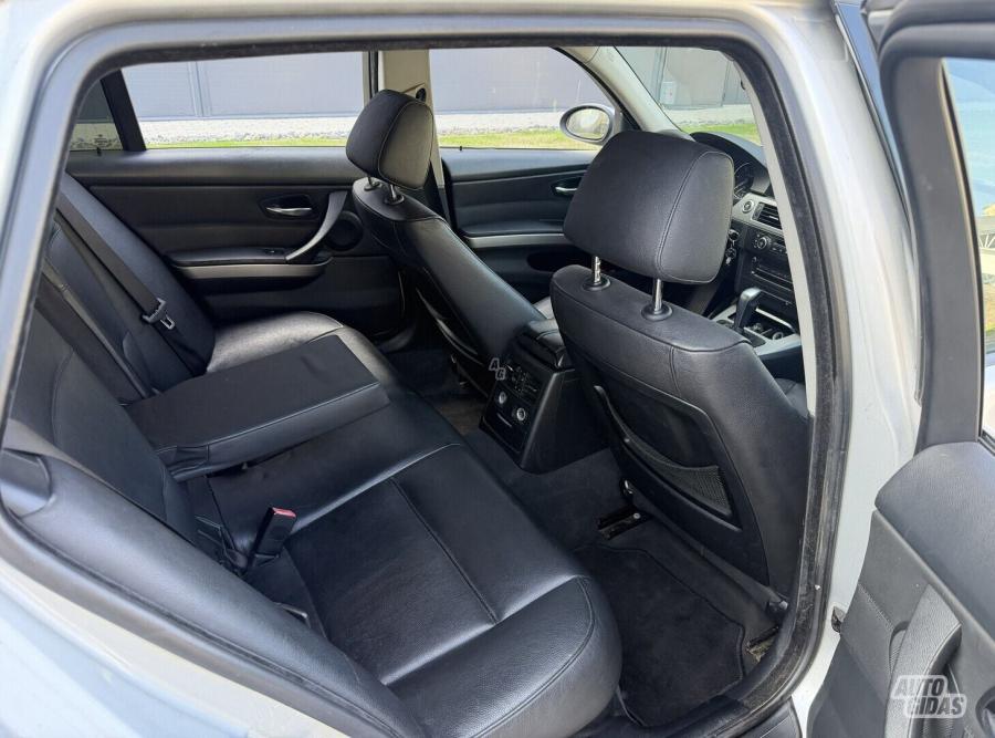 Grey BMW 320 2007 in Vilnius, with an engine capacity of 2.00 L and mileage of 339 thousand km for 2150 €, photo 8 on AUTOMOTO.COM.LV