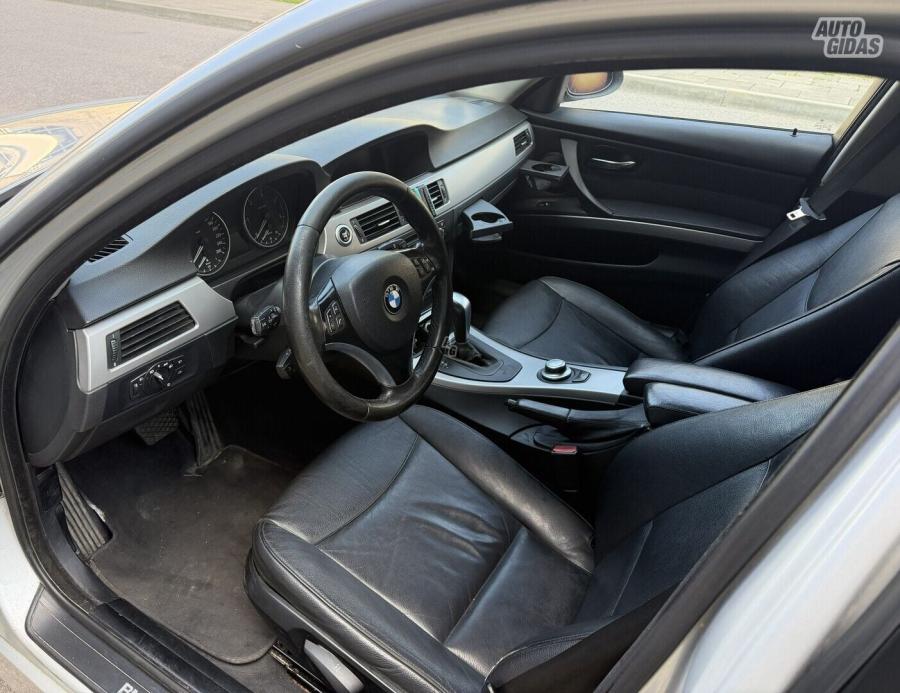 Grey BMW 320 2007 in Vilnius, with an engine capacity of 2.00 L and mileage of 339 thousand km for 2150 €, photo 9 on AUTOMOTO.COM.LV