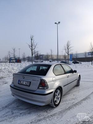 Pelēks BMW 320 2002 Klaipėda, ar dzinēja tilpumu 2.00 L un nobraukumu 208 tūkst. km par 2300 €, foto 5 vietnē AUTOMOTO.COM.LV