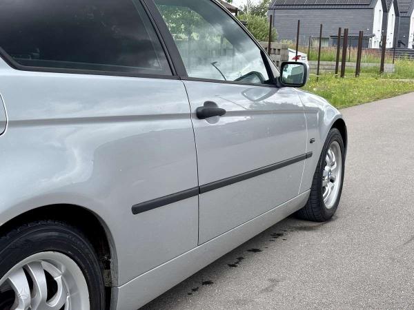 Grey BMW 320 2002 in Vilnius, with an engine capacity of 2.00 L and mileage of 367 thousand km for 2200 €, photo 4 on AUTOMOTO.COM.LV