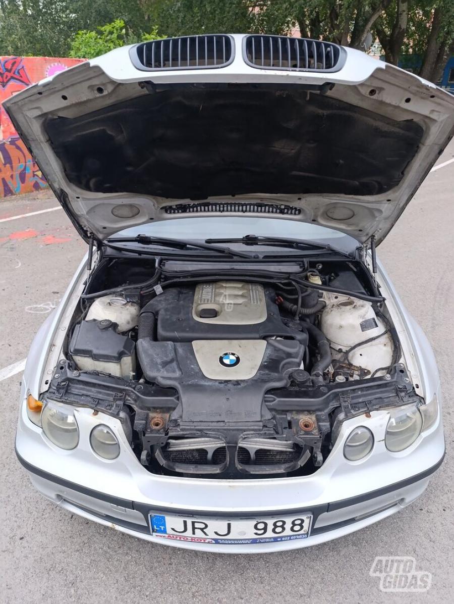 Grey BMW 320 2002 in Klaipeda, with an engine capacity of 2.00 L and mileage of 600 thousand km for 1650 €, photo 9 on AUTOMOTO.COM.LV