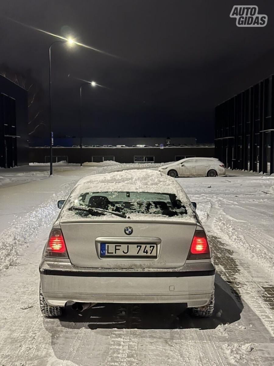 Pelēks BMW 320 2003 Viļņa, ar dzinēja tilpumu 2.00 L un nobraukumu 407 tūkst. km par 1099 €, foto 1 vietnē AUTOMOTO.COM.LV