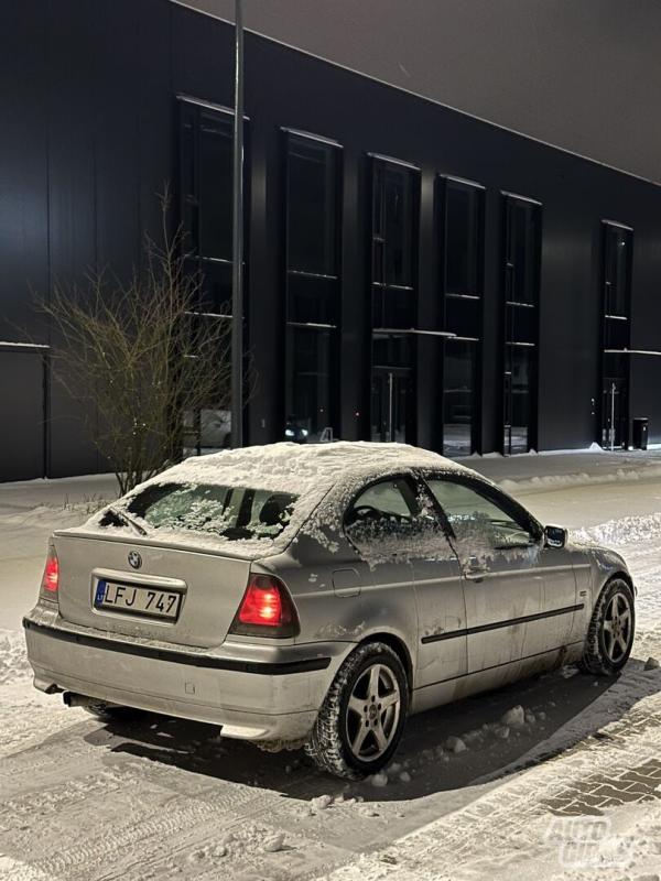 Grey BMW 320 2003 in Vilnius, with an engine capacity of 2.00 L and mileage of 407 thousand km for 1099 €, photo 3 on AUTOMOTO.COM.LV