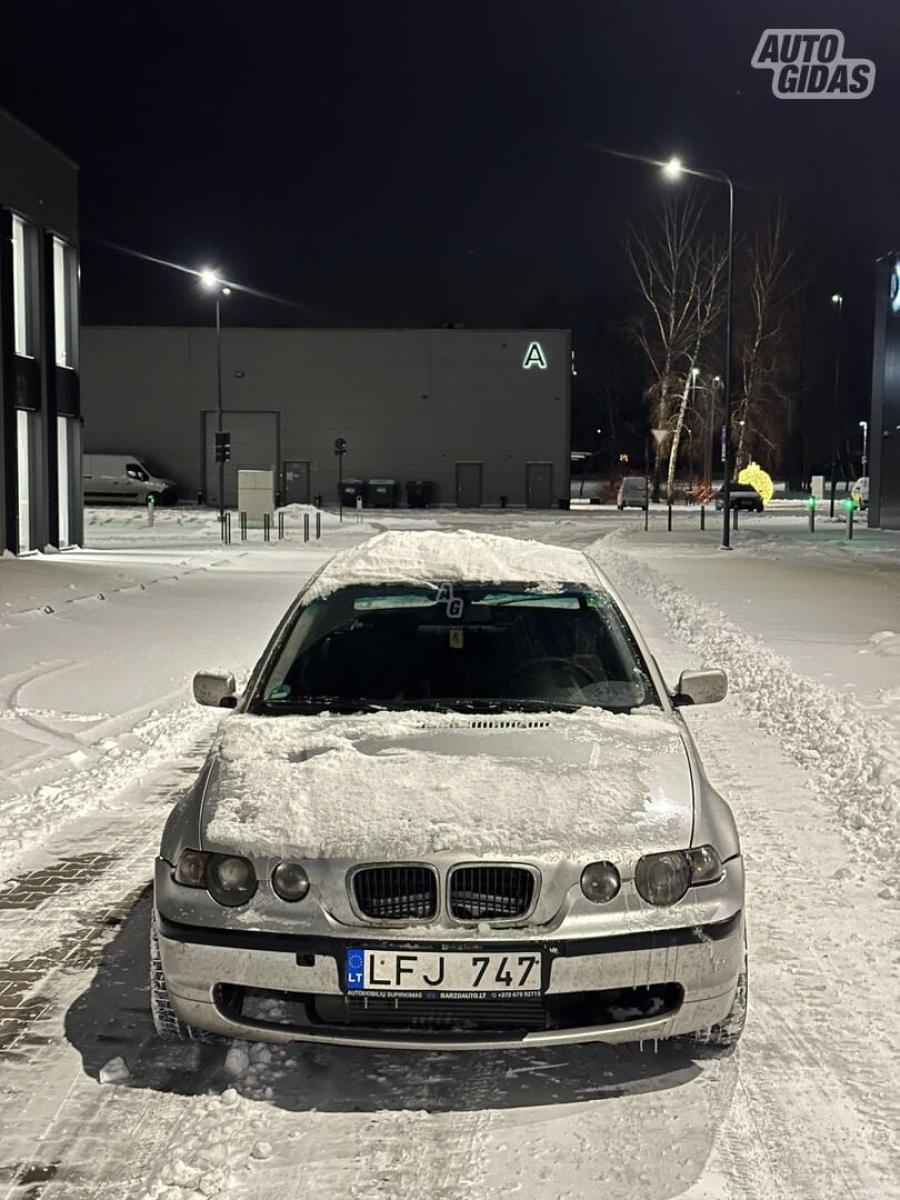 Pelēks BMW 320 2003 Viļņa, ar dzinēja tilpumu 2.00 L un nobraukumu 407 tūkst. km par 1099 €, foto 7 vietnē AUTOMOTO.COM.LV