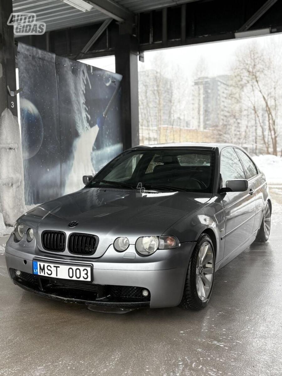 Pelēks BMW 320 2003 Viļņa, ar dzinēja tilpumu 2.00 L un nobraukumu 413 tūkst. km par 2100 €, foto 1 vietnē AUTOMOTO.COM.LV