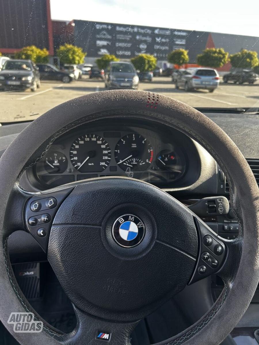 Pelēks BMW 320 2003 Panevēža, ar dzinēja tilpumu 2.00 L un nobraukumu 282 tūkst. km par 1390 €, foto 14 vietnē AUTOMOTO.COM.LV