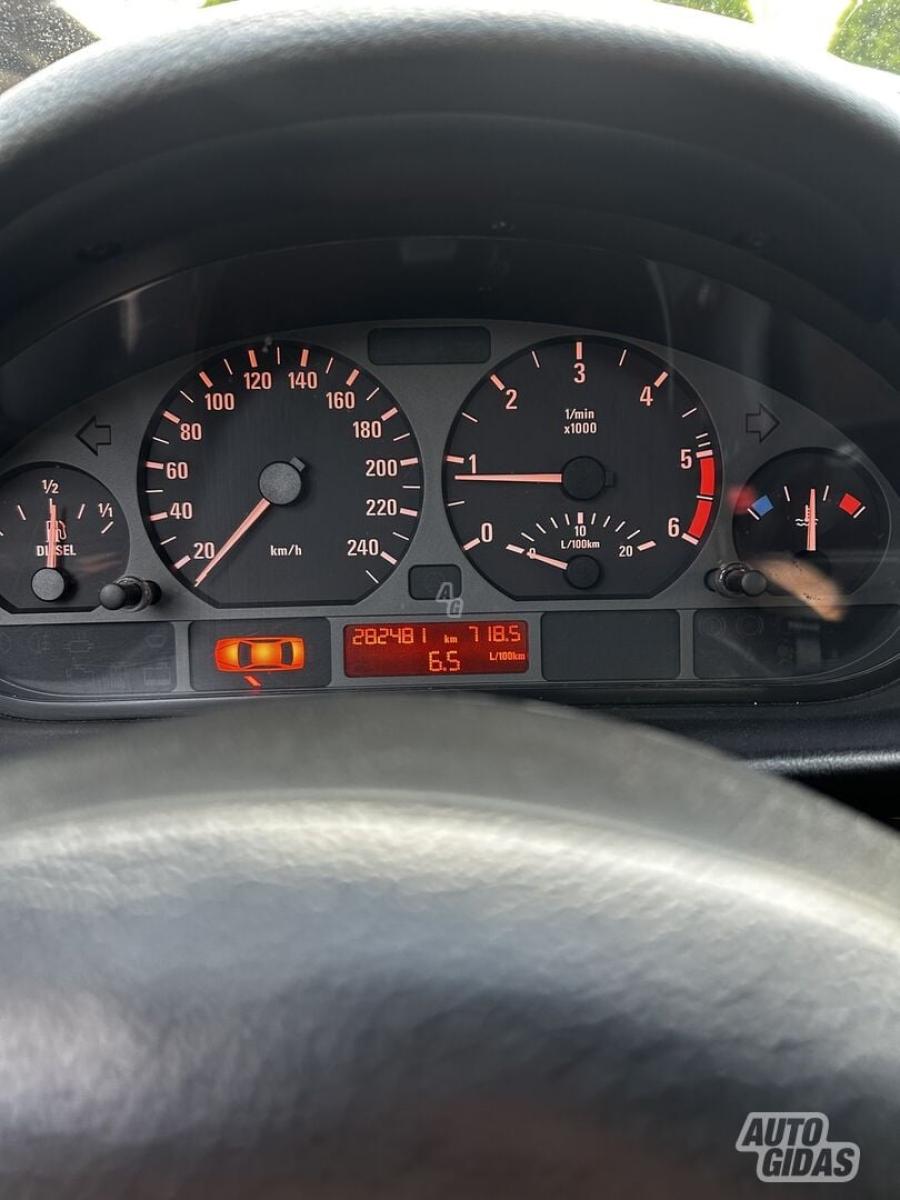 Pelēks BMW 320 2003 Panevēža, ar dzinēja tilpumu 2.00 L un nobraukumu 282 tūkst. km par 1390 €, foto 18 vietnē AUTOMOTO.COM.LV