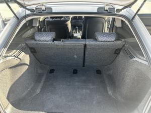 Pelēks BMW 320 2003 Panevēža, ar dzinēja tilpumu 2.00 L un nobraukumu 282 tūkst. km par 1390 €, foto 19 vietnē AUTOMOTO.COM.LV