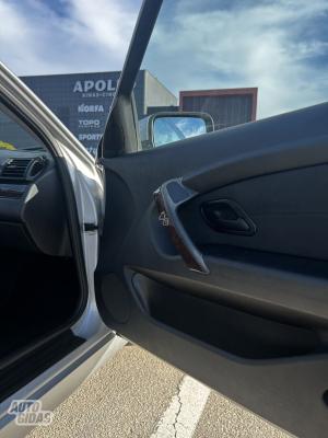 Pelēks BMW 320 2003 Panevēža, ar dzinēja tilpumu 2.00 L un nobraukumu 282 tūkst. km par 1390 €, foto 23 vietnē AUTOMOTO.COM.LV
