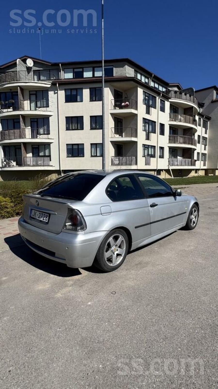 Pelēks BMW 320 2004 Rīga, ar dzinēja tilpumu 2.00 L un nobraukumu 320 tūkst. km par 1800 €, foto 5 vietnē AUTOMOTO.COM.LV